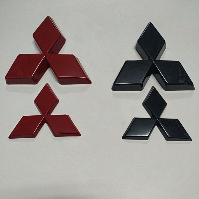 MERAH HITAM Mitsubishi xpander logo Emblem Red Black Price 1set Front ...