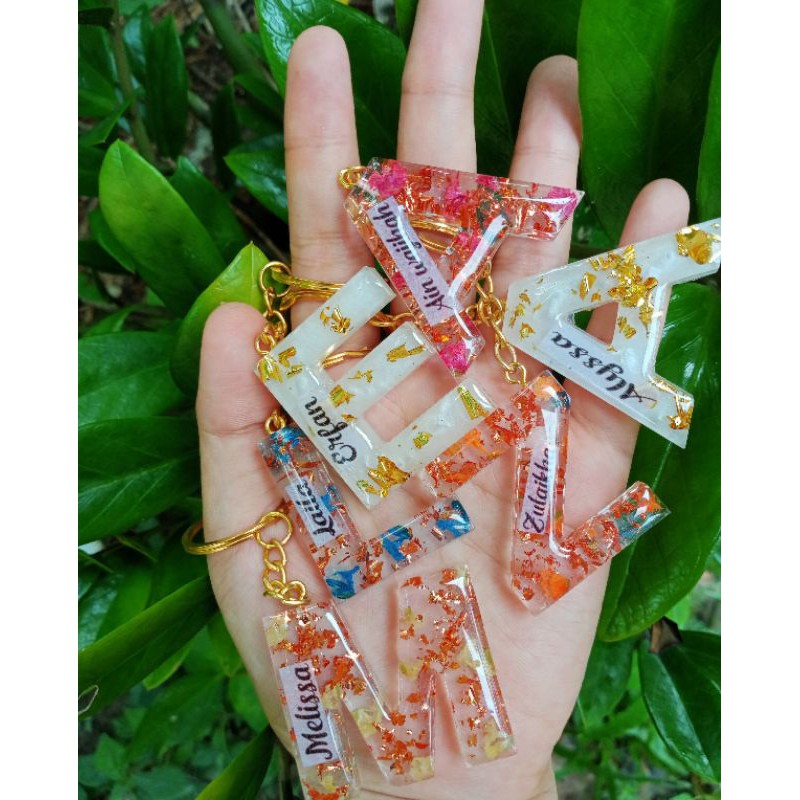 Alphabet keychain / keychain huruf | Shopee Malaysia