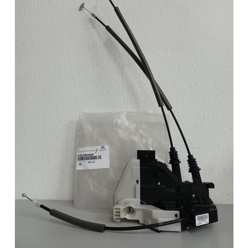 DOOR INNER LOCK / DOOR LATCH WITH ACTUATOR (GENUINE PARTS) HYUNDAI ...