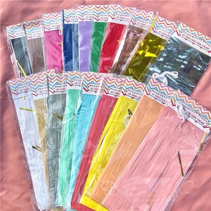 5pcs Tassel Tissue Paper Garland Pom Pom Tinsel Banner Backdrop Party ...