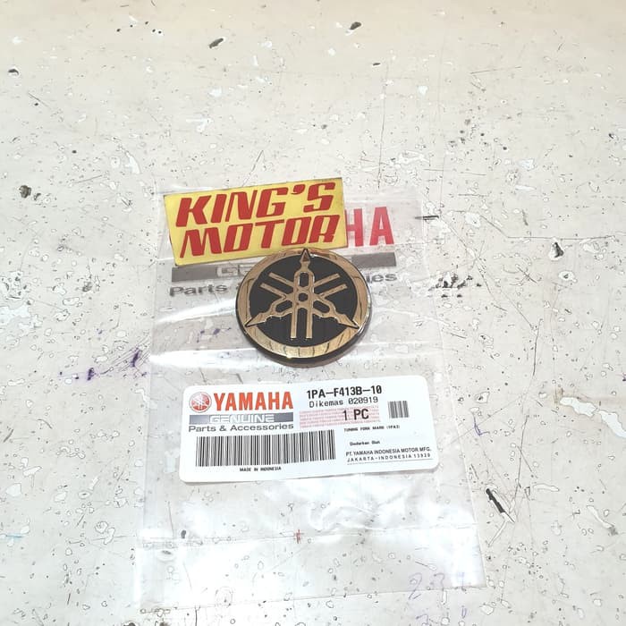 YAMAHA XMAX, X-MAX GOLD LOGO EMBLEM (1PA F413B 10) ORIGINAL YAMAHA ...