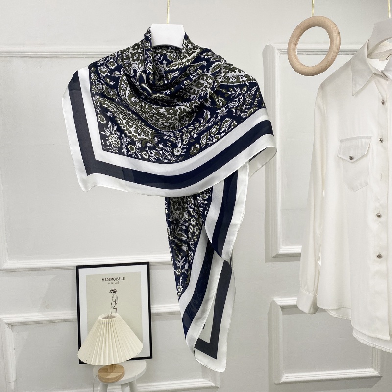 LISA Fashion Scarf 110X110 cm Square Scarf Printed Scarf women Lady ...