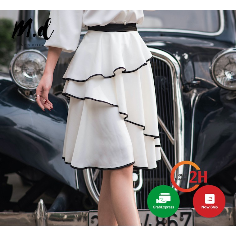 White silk skirt with black trim, extremely classy ladylike style (Designer product - Selfie ...