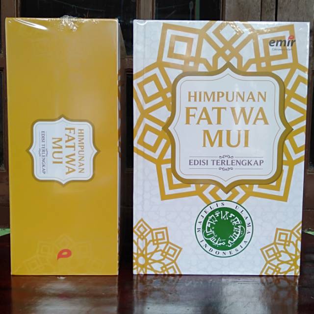 Complete edition of MUI Fatwa Book | Shopee Malaysia