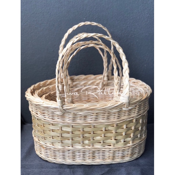 Oval rattan picnic basket handcarry storage organiser / Bakul rotan ...