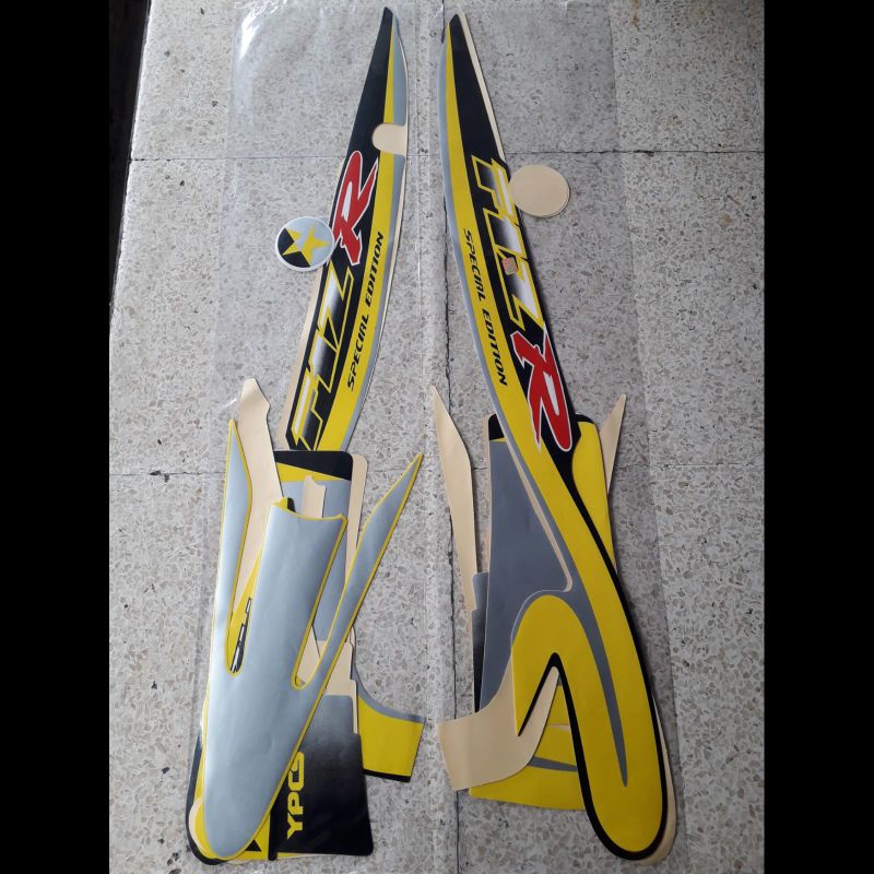 Striping caltex Yellow/striping fiz r caltex/striping f1zr caltex ...