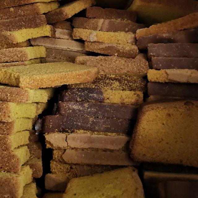 [BISKUT TIMBANG] KEK BAKAR / KEK BAKAR PANDAN BISCUIT KERING MARKERIN ...