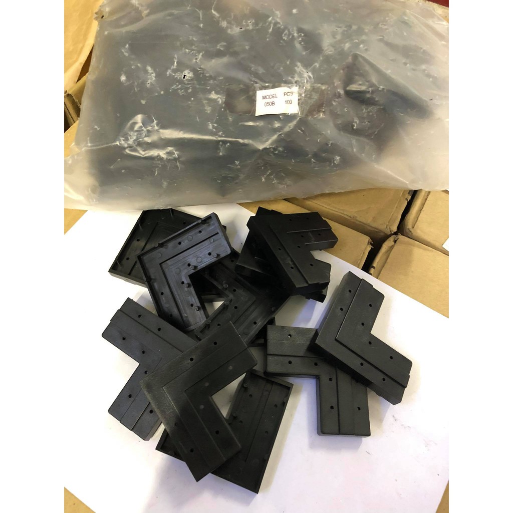 PVC Bracket Code: 050 - 1 1/4" x 2 1/2" Casement Outer Bracket DIY Home ...