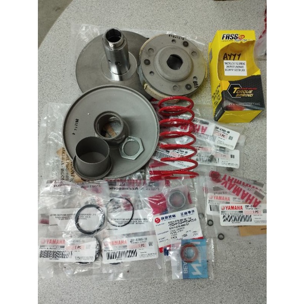 YAMAHA NMAX REAR PULLEY SET WITH SPRING RACING (1500RPM) | Shopee Malaysia