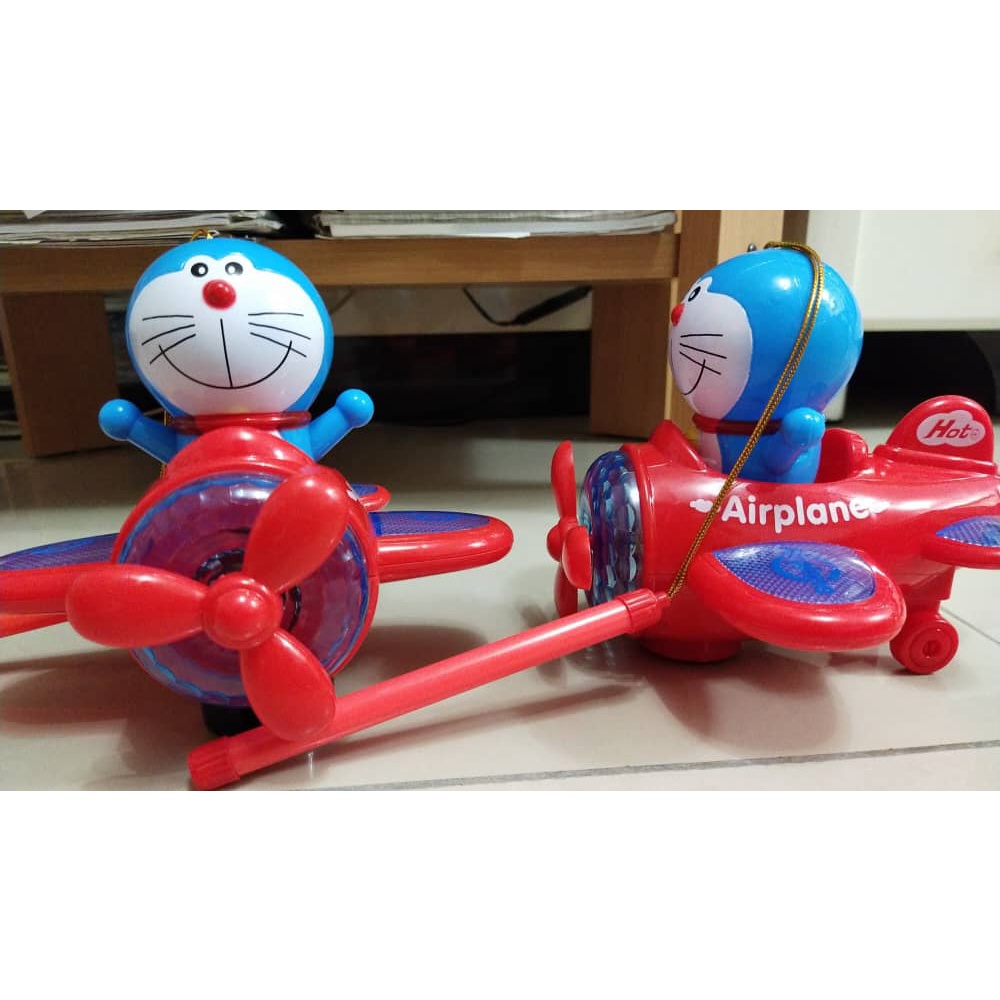 DORAEMON 中秋叮当坐飞机灯笼(现货)(FREE! 3pcs AA Battery)（下面可走动）Doraemon Flying ...