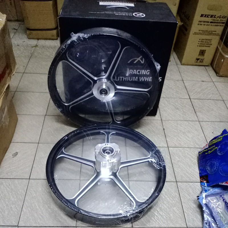 AJI racing forged sport rim FG505 & FG511, (Y15ZR STD HUB)/ (RS150 & RSX150)/ (Y15ZR CUSTOM ...