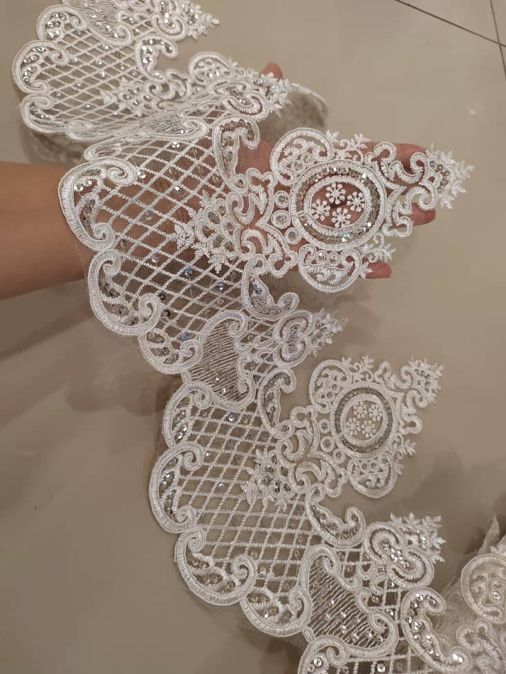 🔥Ready Stock Big Saiz 25cm Tinggi BORDER LACE SIMPLE KEMAS MANIK SESUAI ...