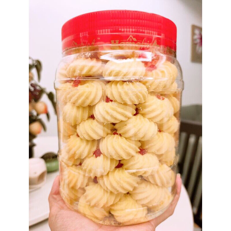 Halal Biskut Raya/ Festival Biscuit Peanut / Pineapple Tart Nanas ...