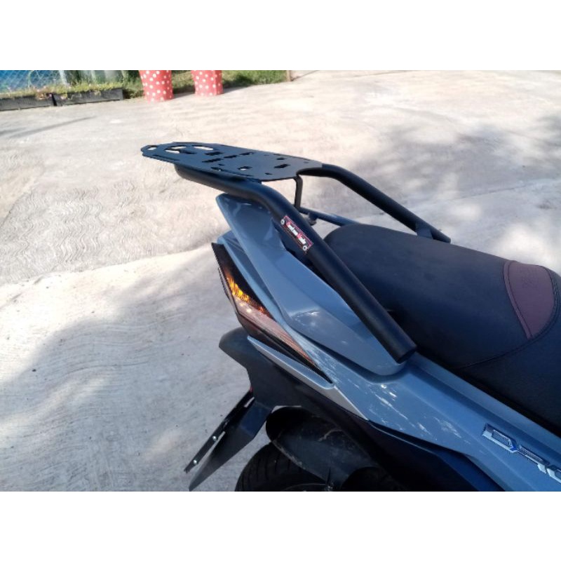 SYM Jet x 150 box rack | Shopee Malaysia