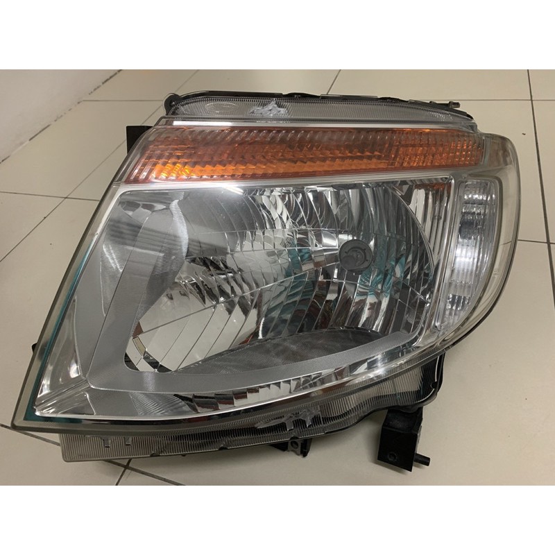 Ford Ranger T6 Front Headlamp | Shopee Malaysia