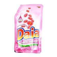 Daia Fabric Softener With Perfume 900ml Blooming Garden ( Pink ...