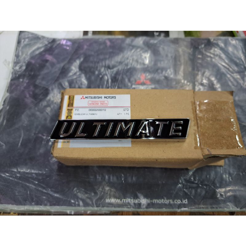 Ultimate Emblem Original Mitsubishi New Pajero Sport 2022 | Shopee Malaysia