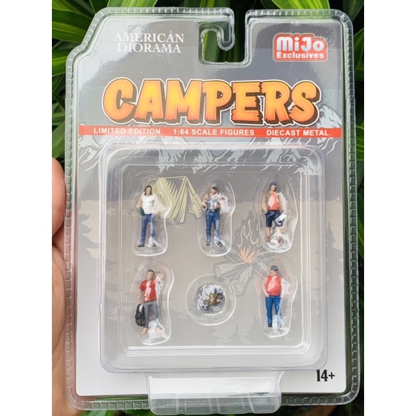 Hobby Store American Diorama Campers Full Metal Figure model 1/64 ...