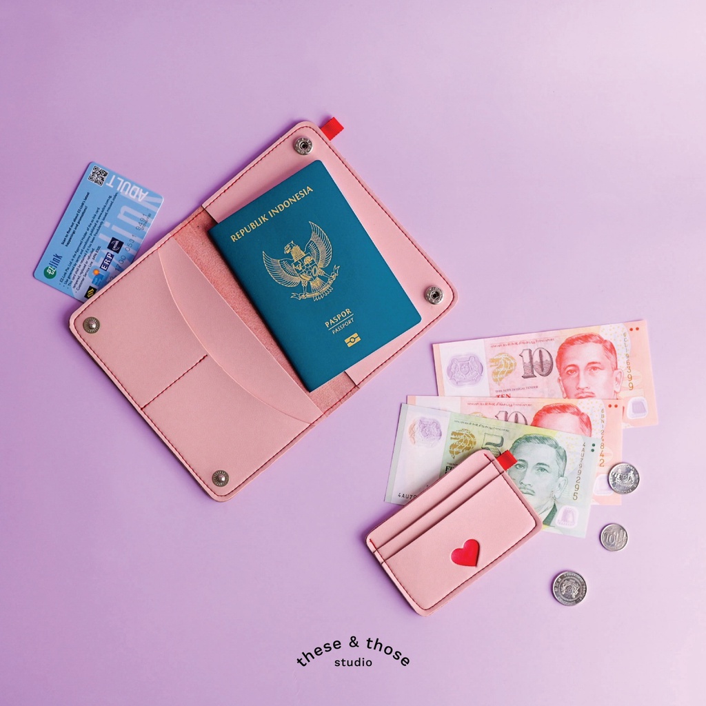 THESETHOSE - Red Queen Wallet - card and passport Wallet | Shopee Malaysia