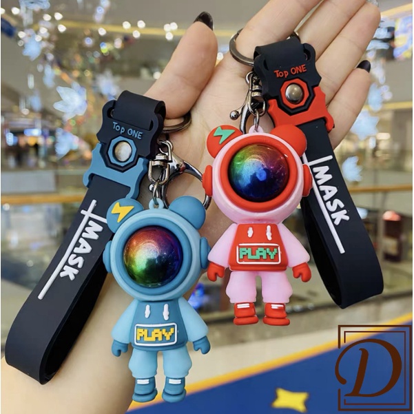 DuDu Cartoon Keychain Couple Pendant Car Key Chain Astronaut Iron Man ...