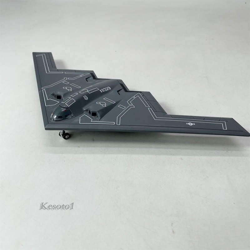 [kesotoafMY] U.S. B2 Model 1:200 Strategic Plane Model for Office ...