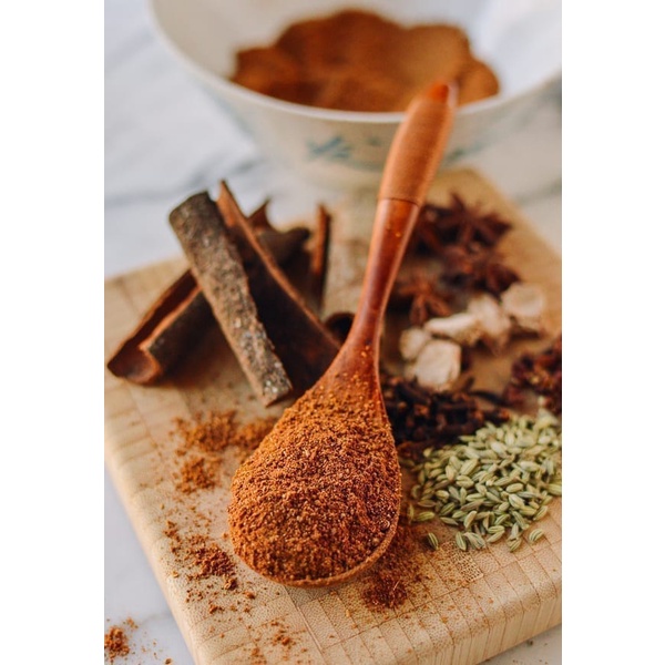 ASSORTED GARLIC ONION SERBUK PAPRIKA POWDER GINGER /BAY LEAF/ PARSLEY ...