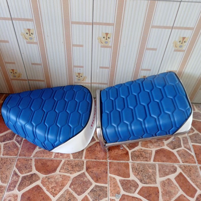Honda C70 C50 Split Seat- C70 Split Seat set | Shopee Malaysia