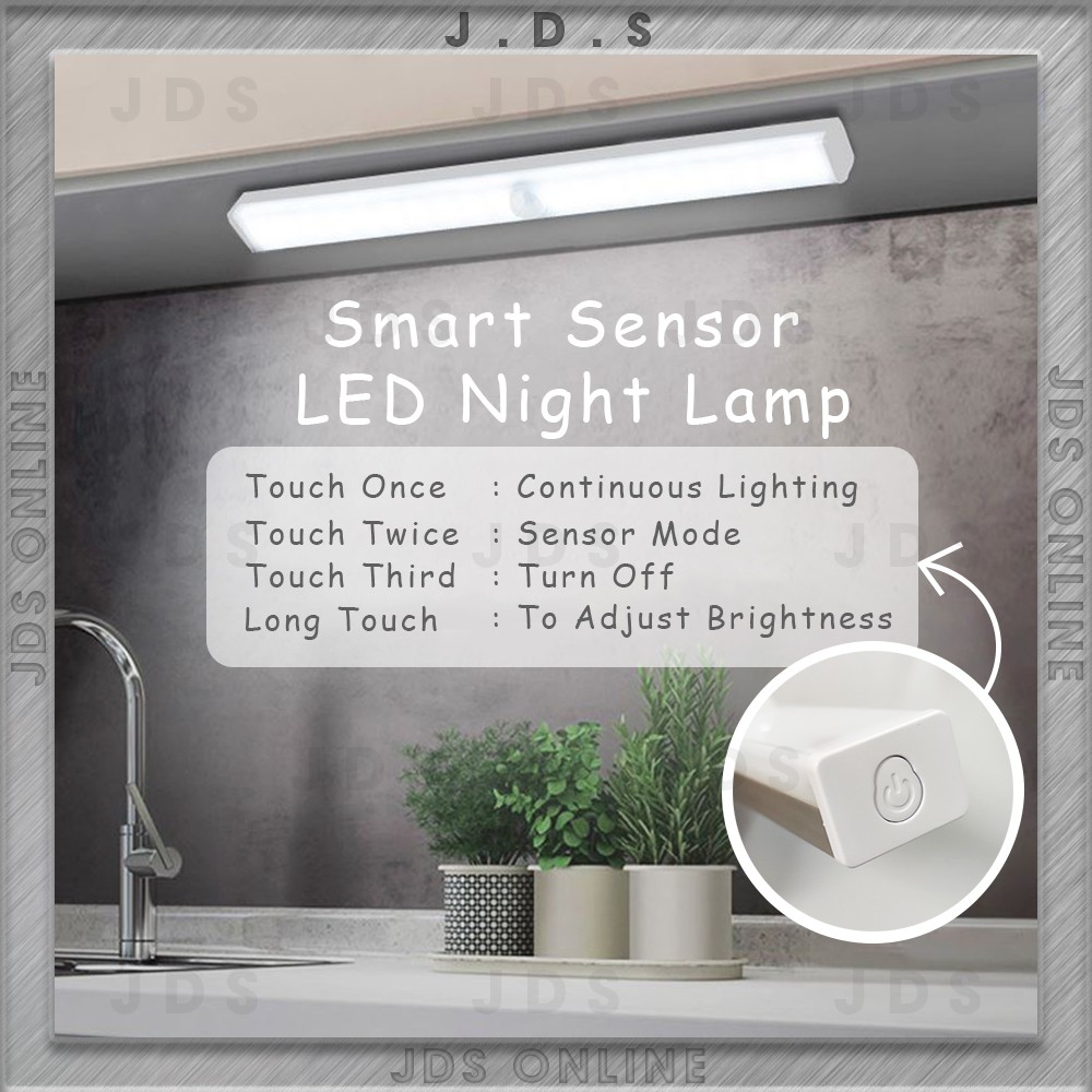 🌟READY STOCK🌟Magnetic USB Rechargeable LED Night Light Motion Sensor ...