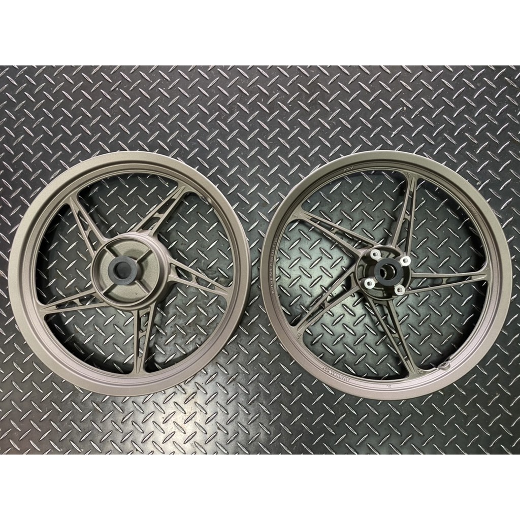 Sport Rim Yamaha LC135 Grey Limited Edition 100% Original HLY | Shopee ...