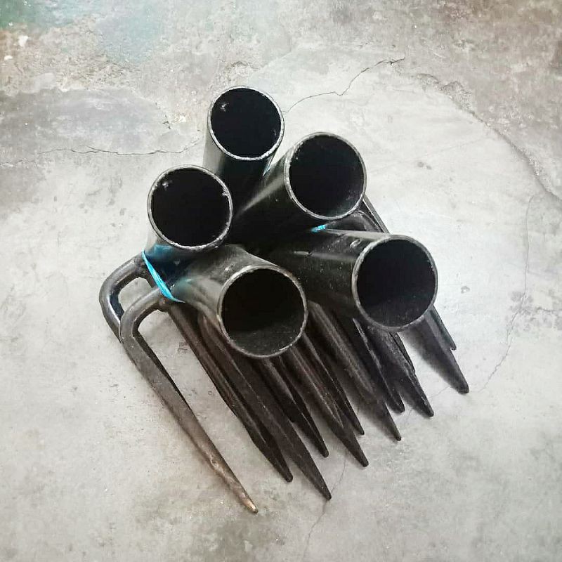 6 GIGI CAKAR BESI BERGIGI HITAM BLACK METAL CRAWLER CAKAR HITAM CAKAR ...