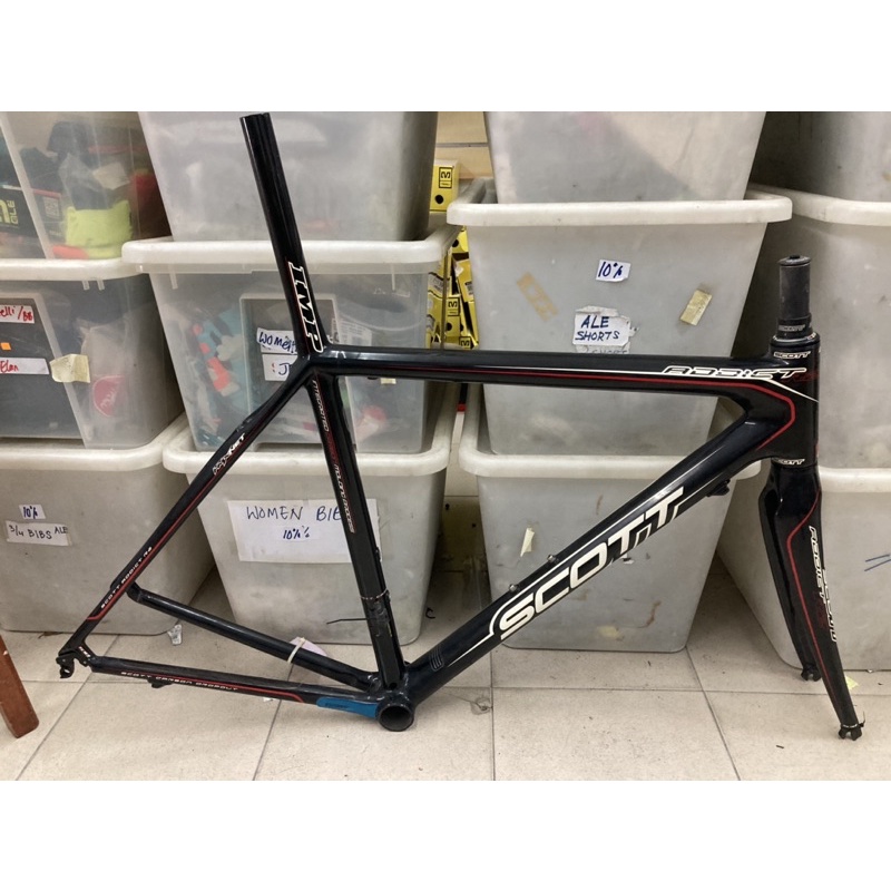 Scott frame Addict R2 M/54 2013 offer | Shopee Malaysia