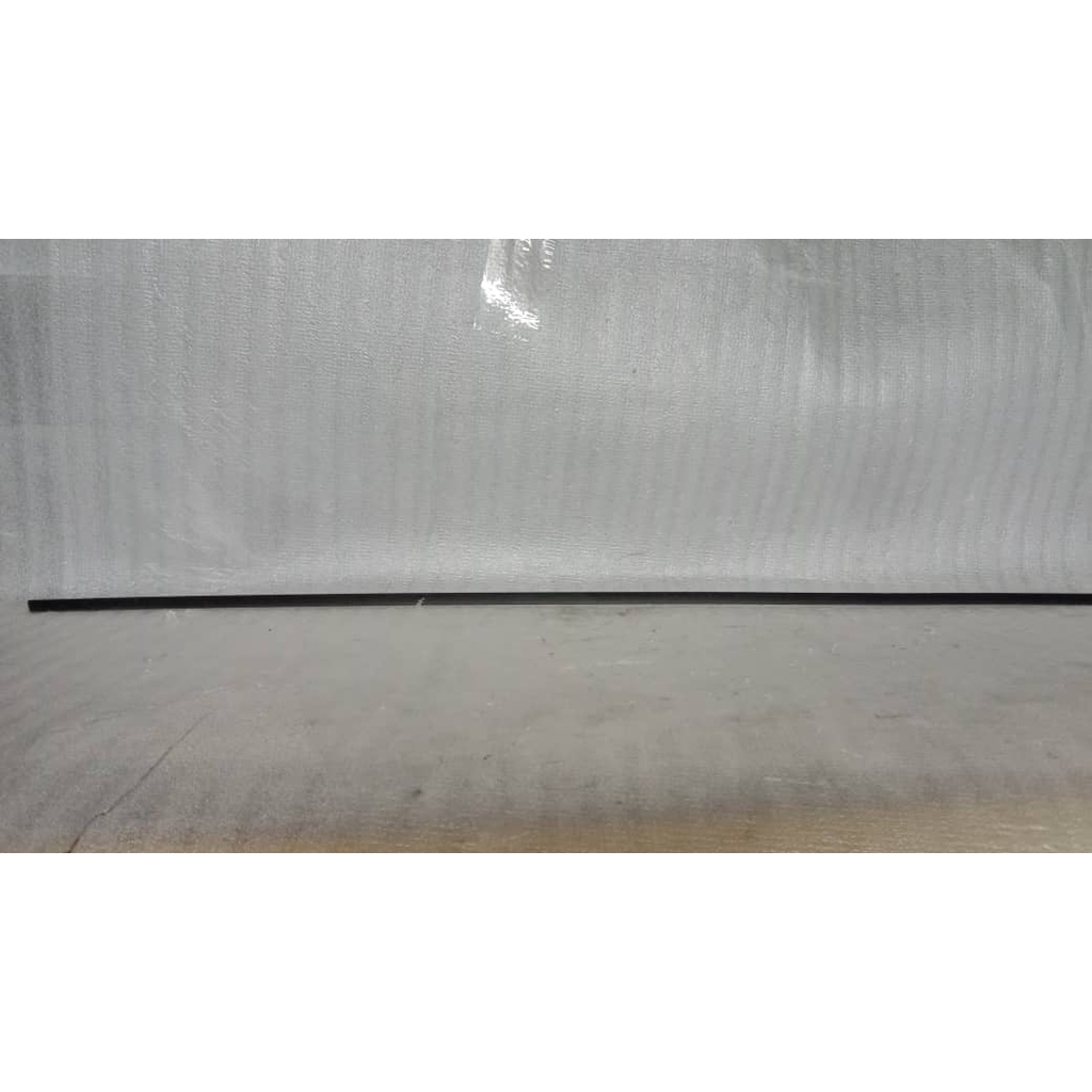 MERCEDES-BENZ W124 OLD MODEL REAR BOOT MOULDING (ORIGINAL) | Shopee ...