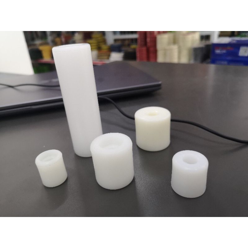 NYLON BUSH 塑料布斯 PINTU PAGAR GATE BUSH PLASTIC | Shopee Malaysia