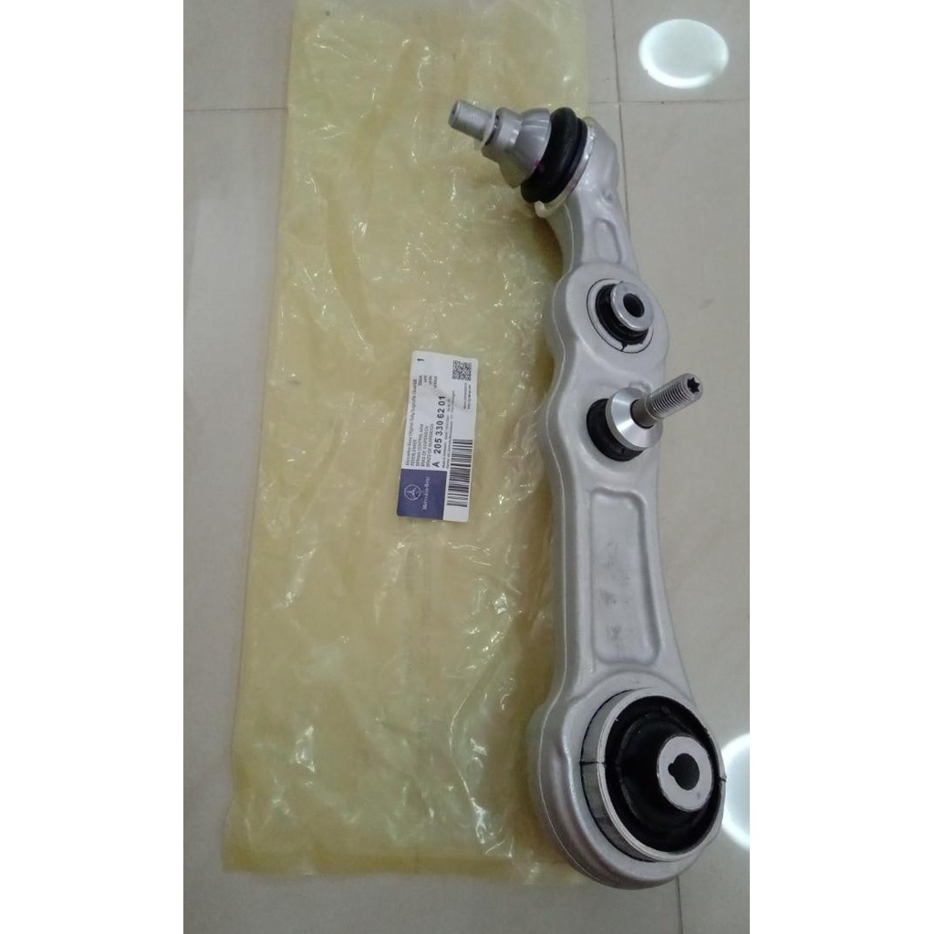 2053306201 / 2053306001 LOWER ARM RIGHT STRAIGHT MERCEDES W205 W213 ...