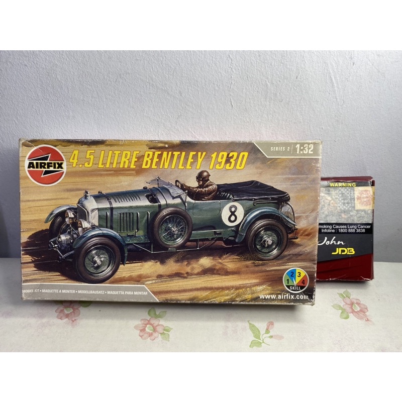 Airfix 1/32 4.5 Litre Bentley 1930 (kit no:02446)(collection item ...
