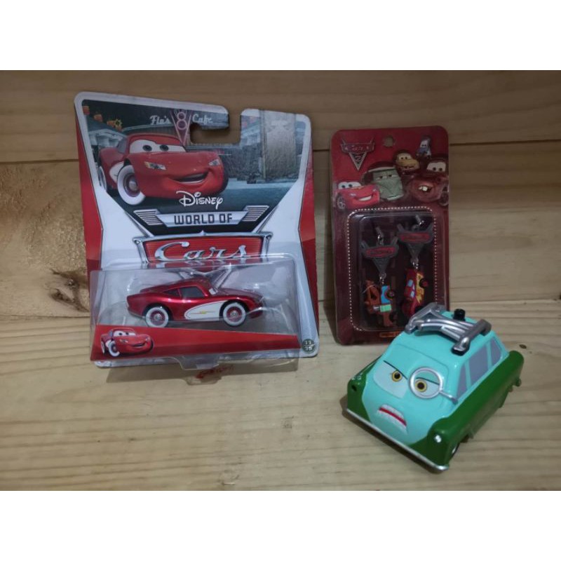 Disney World of Cars Diecast Model - Flash McQueen Sport FOC Cars2 ...