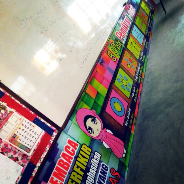 Banner Dinding Kelas | Shopee Malaysia