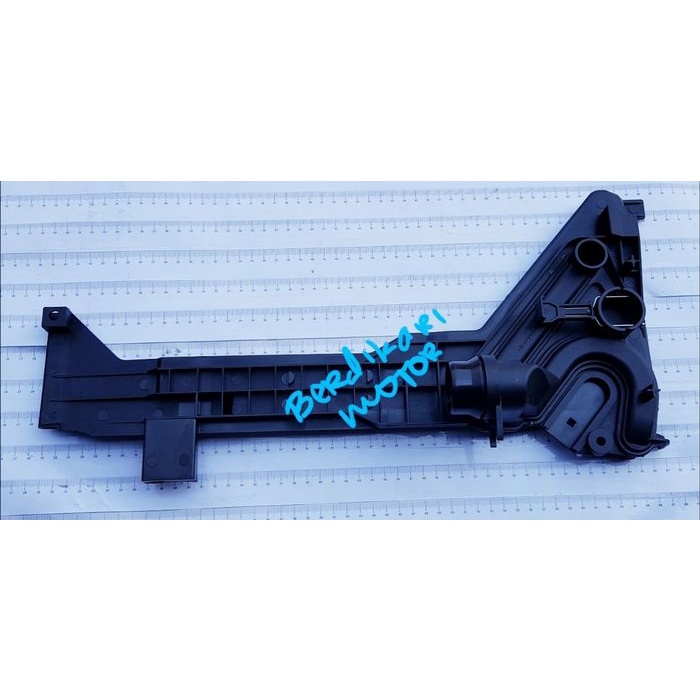 Taiwan dorom Brand bmw e46 radiator Bracket (Code A 010) | Shopee Malaysia