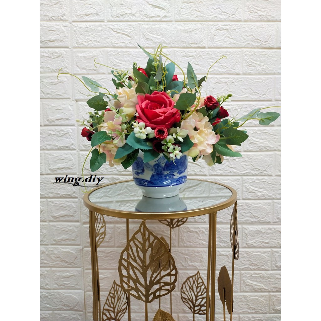 ARTIFICIAL ROSE FLOWER SET WITH TRADITIONAL CERAMIC POT / GUBAHAN BUNGA ...