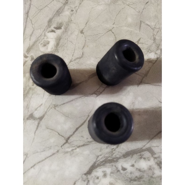Suzuki Jimny rubber STOPPER spare tayar belakang | Shopee Malaysia