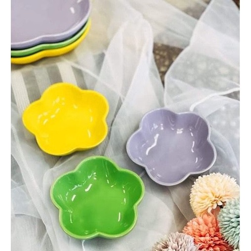 FLOWER SHAPE CERAMIC PLATE (3 COLORS PER SET) | Shopee Malaysia