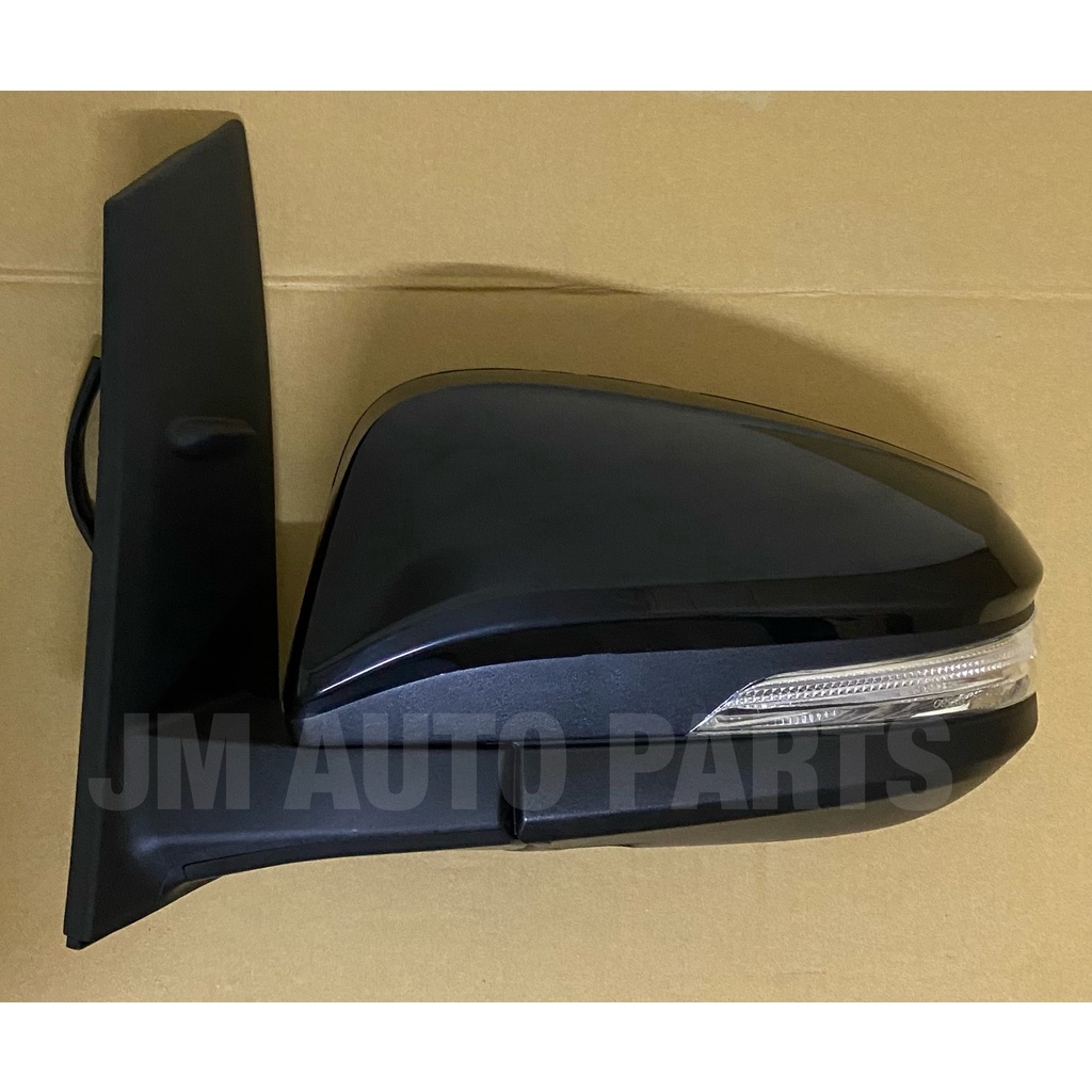 Toyota Innova 2016 - 2020 Black Power Adjust Retractable With Light ...