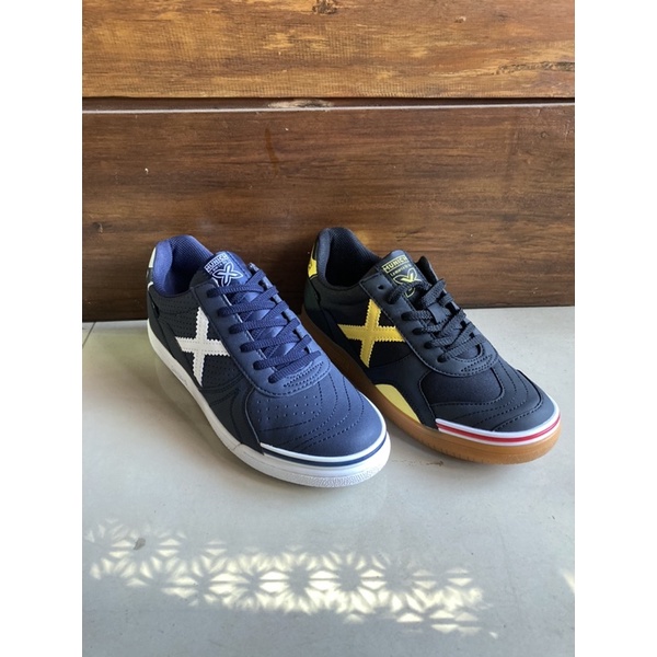 Original X Munich Gresca Futsal Shoes | Shopee Malaysia