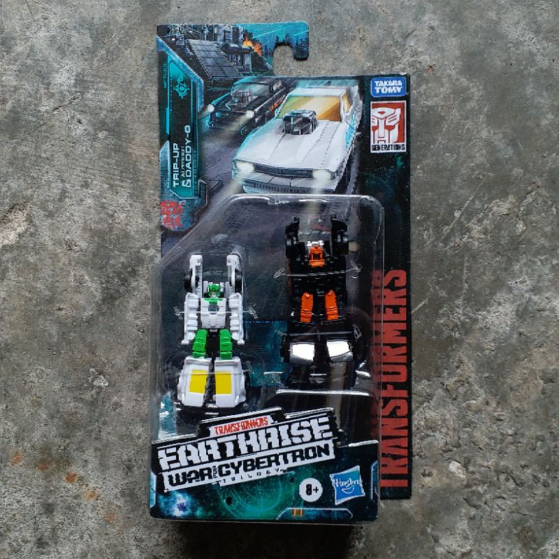 Hasbro Transformers Earthrise WFC Trip-Up Daddy-O MISB Micromaster ...