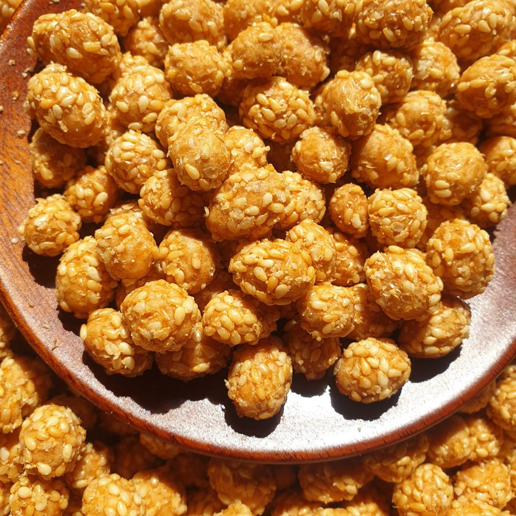 Sesame Flavored Fish Skin Peanuts 500gr Can | Shopee Malaysia