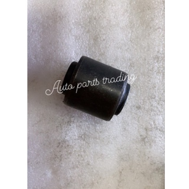 TOYOTA LAND CRUISER 4 DOOR RJ77 LJ79 LJ78 REAR AXLE LATERAL ARM BUSH ...