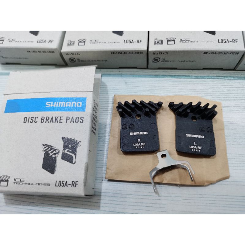 SHIMANO DISC BRAKE PADS L05A-RF "ORIGINAL & COME WITH BOX" | Shopee ...