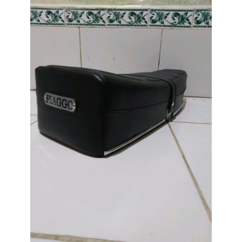 Piaggio vespa super sprint px ps strada spartan exclusive Seat | Shopee ...
