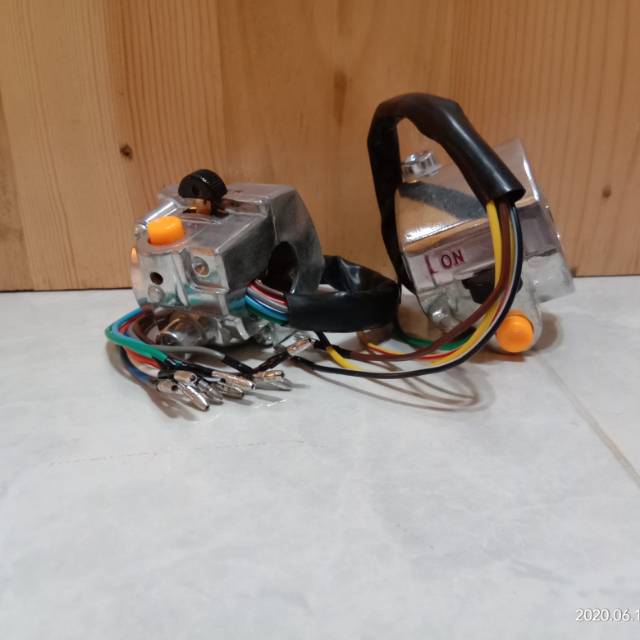 Supercub c700 cub series light switch Holder, c70 classic modified ...