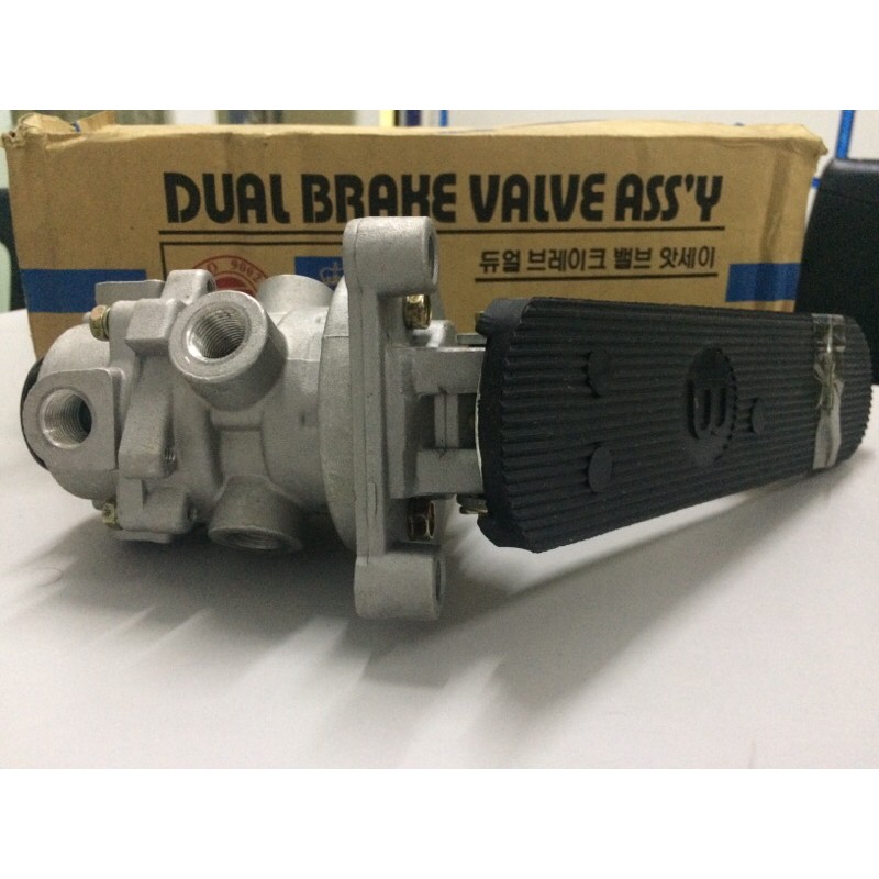 Nissan UD ug-52 brake foot master pedal pump dual brake valve | Shopee ...